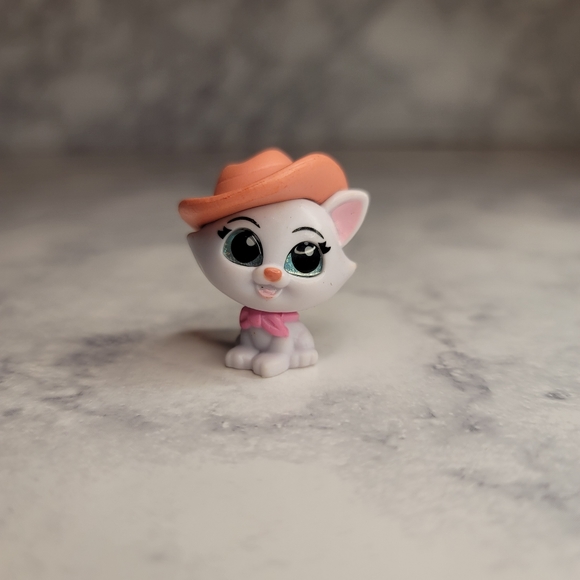 Disney | Toys | Disney Doorables Marie Lets Go Series | Poshmark